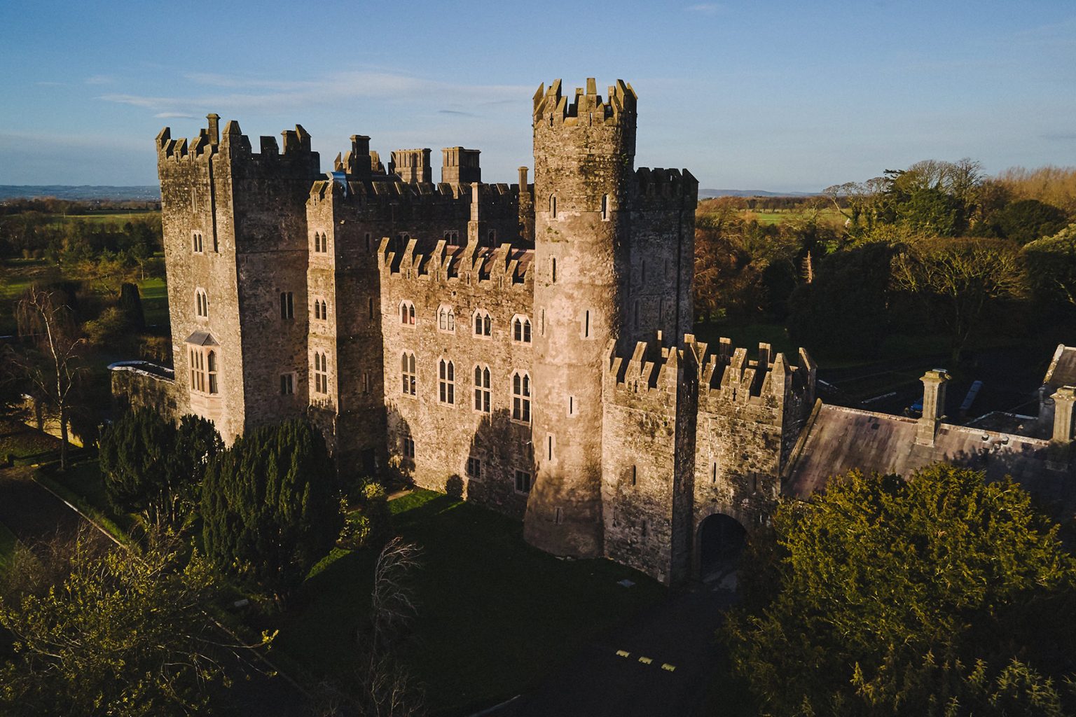 Kilkea Castle – The Perfect Fairytale Wedding Venue - Wedding Blog ...