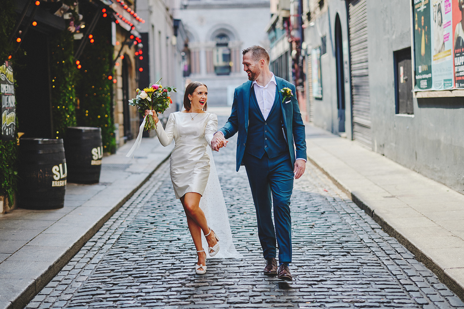 11 Tips Bride’s Guide to Selecting the Perfect Wedding Dress - Bride ...